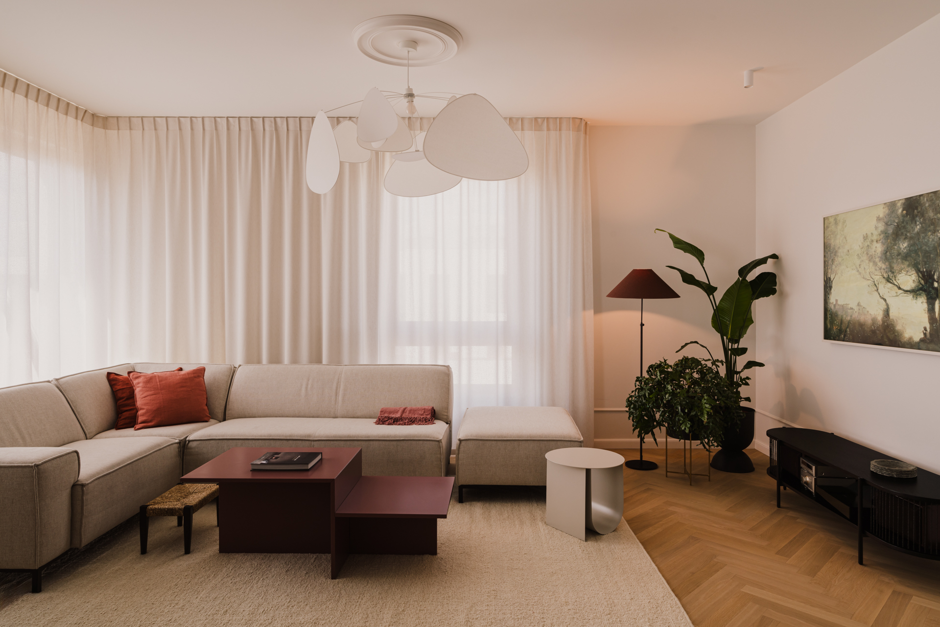 ZASOBY STUDIO — Earth color palette – apartment in Warsaw